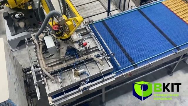 Робот-депаллетайзер разгрузки жесть-банки с паллет RR 125