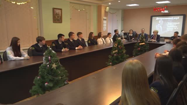 В Пушкинке со студентами побеседовали об ИИ