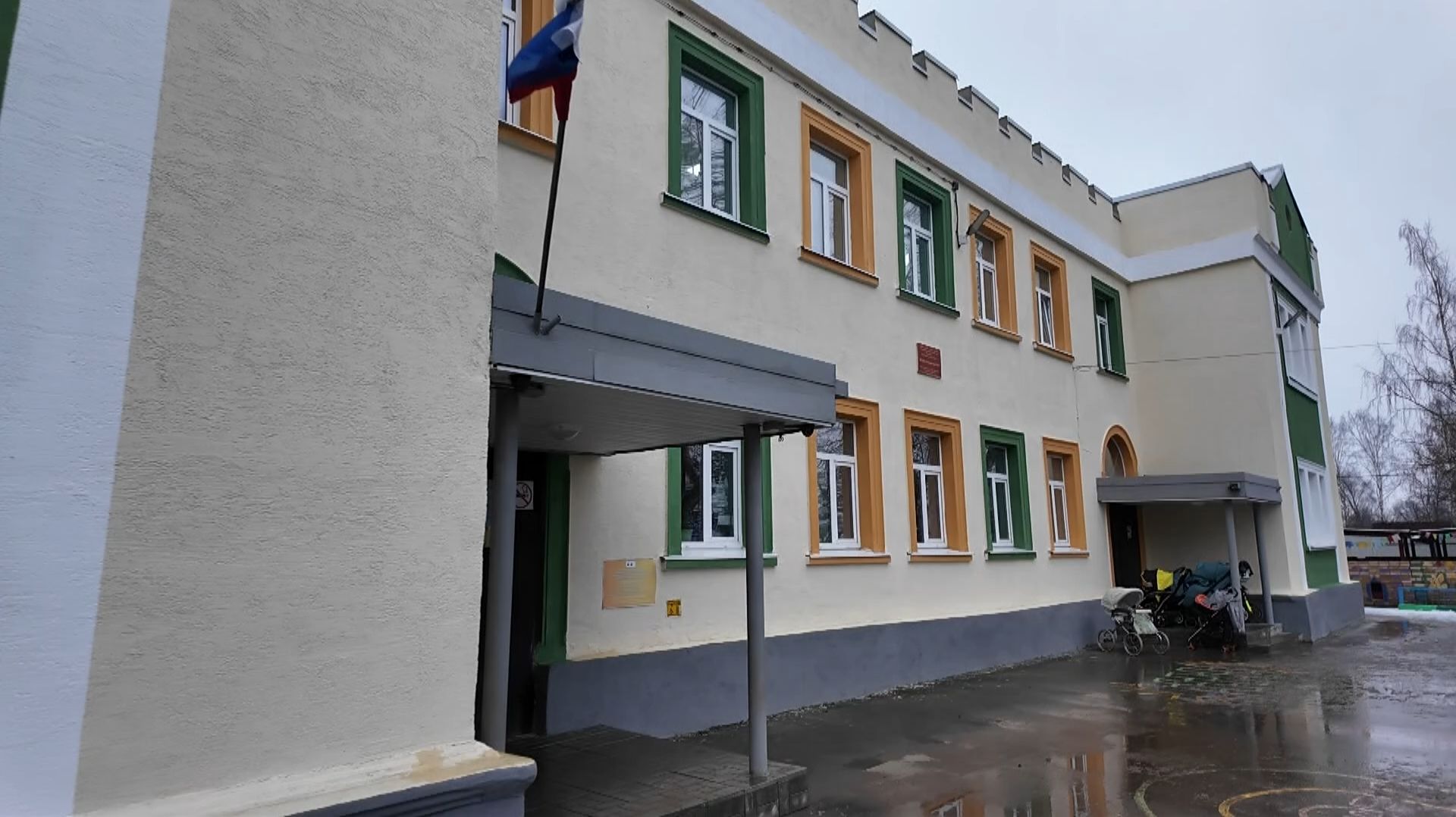 Обновленный фасад детского сада № 17 прошел проверку на прочность