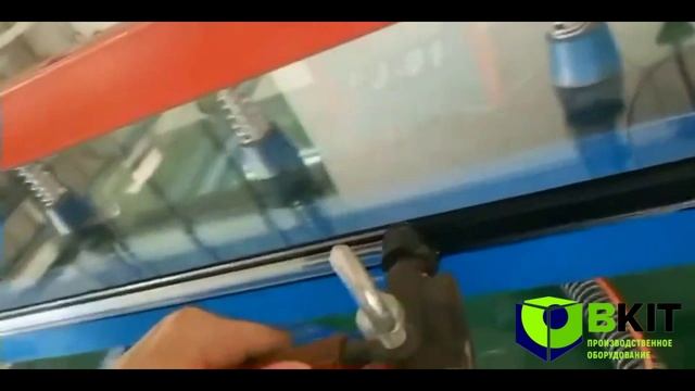 Двухкомпонентный экструдер для герметизации стеклопакета GS06