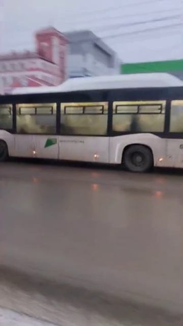 Едит автобус НефАЗ-5299-40-57 (CNG)