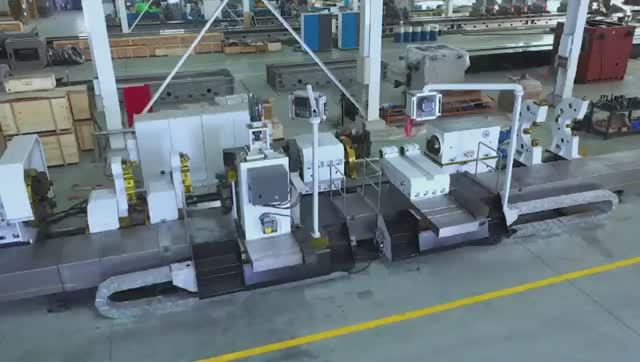 Тяжелый токарный станок Novatech с двумя суппортами