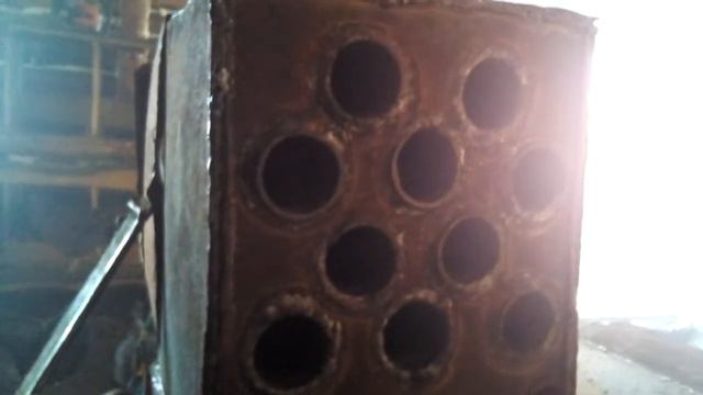 Способ повышения теплоотдачи печки в сарае.