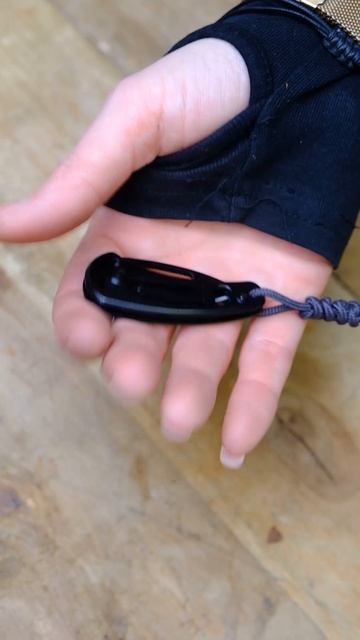 НОВИНКА! Нож-брелок BUG