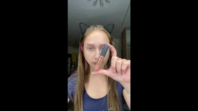 Как визуально увеличить губы.