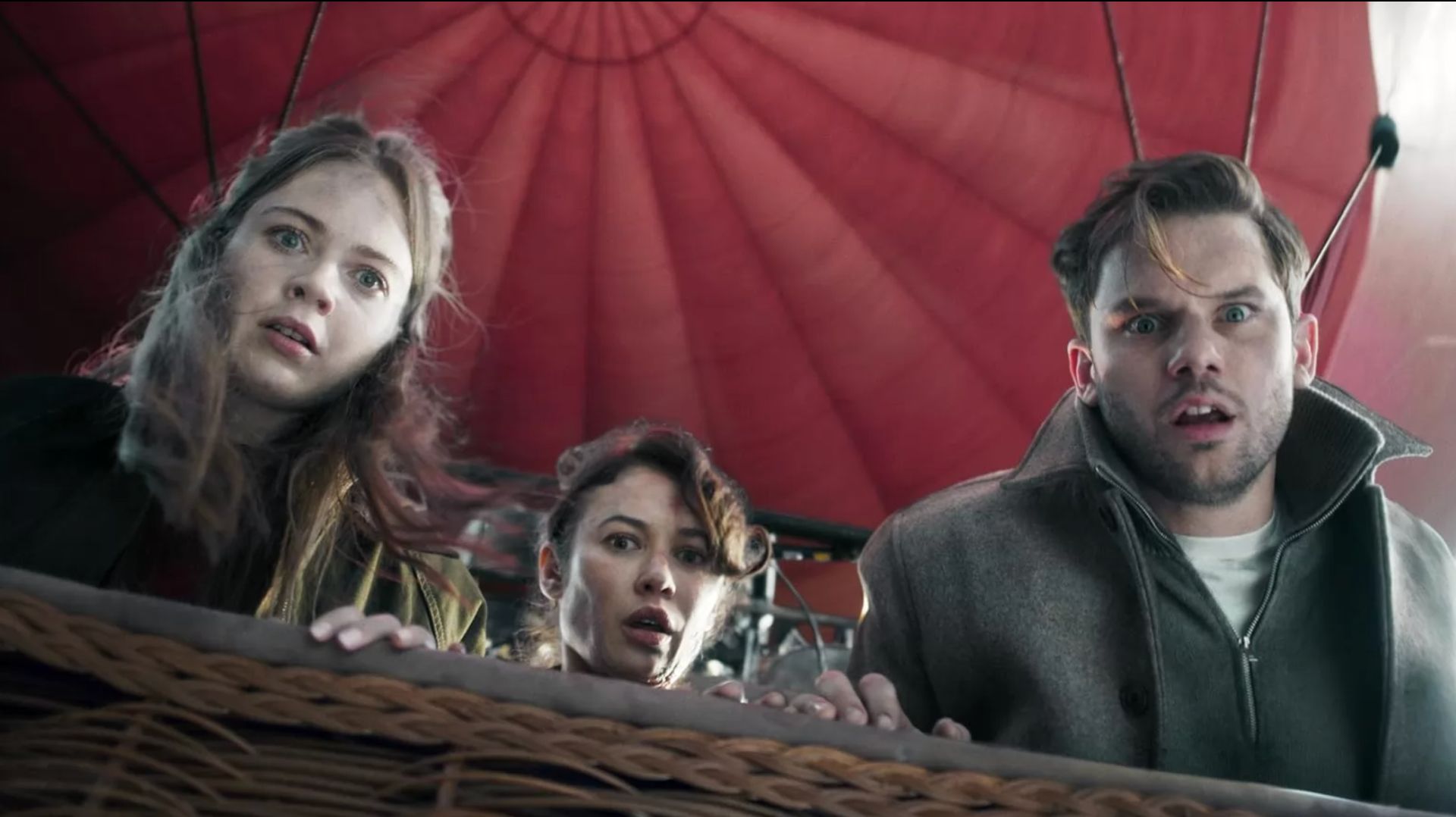 Турбулентность (2025) / Turbulence