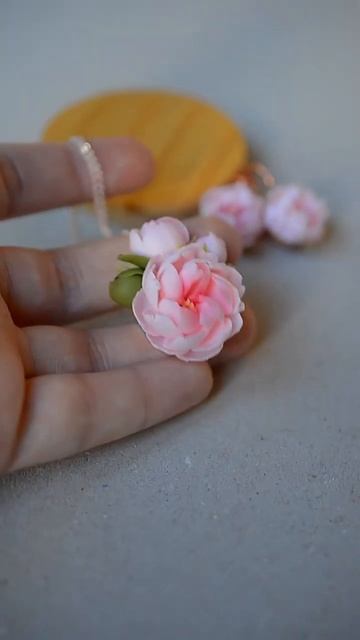 Пионы из запекаемой глины