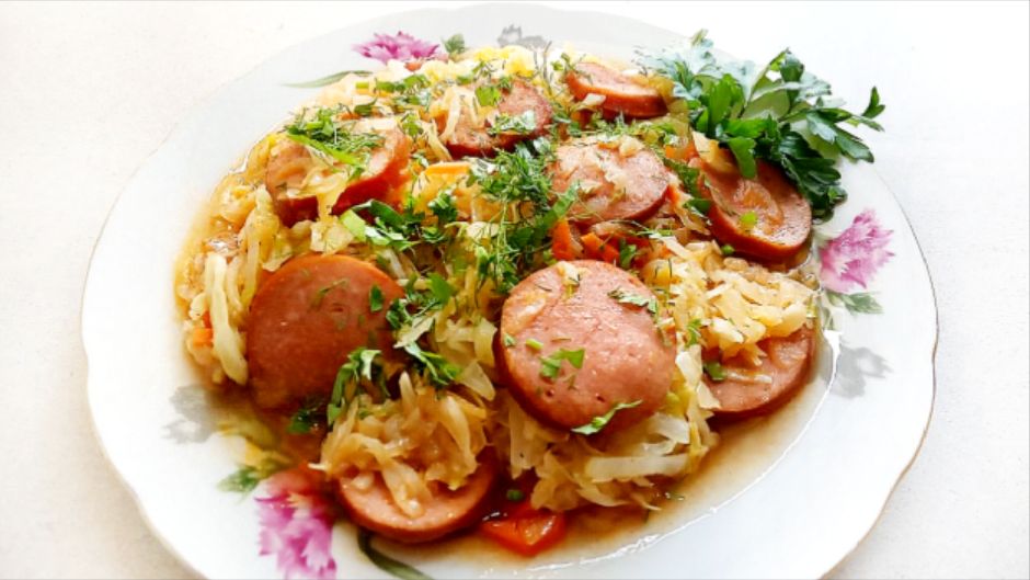 Вкусная ТУШЕНАЯ КАПУСТА с САРДЕЛЬКАМИ! Пошаговый рецепт!