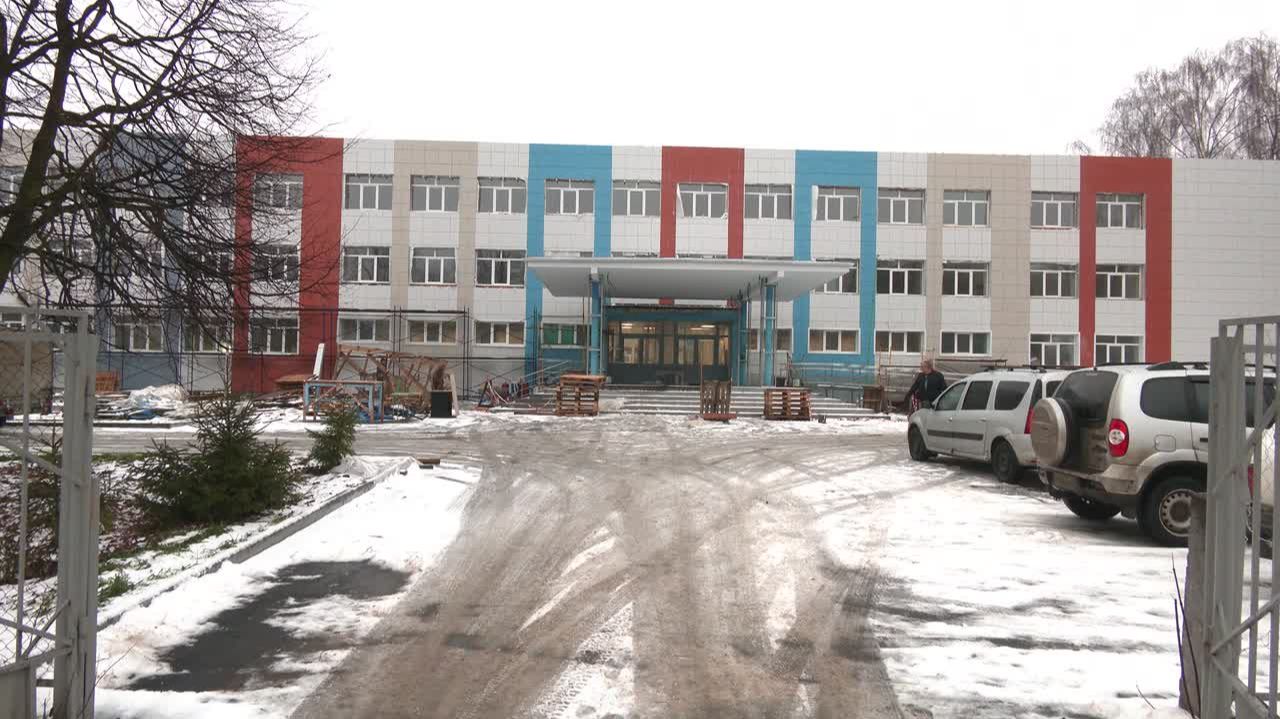 С третьей четверти школа начнет учебный процесс