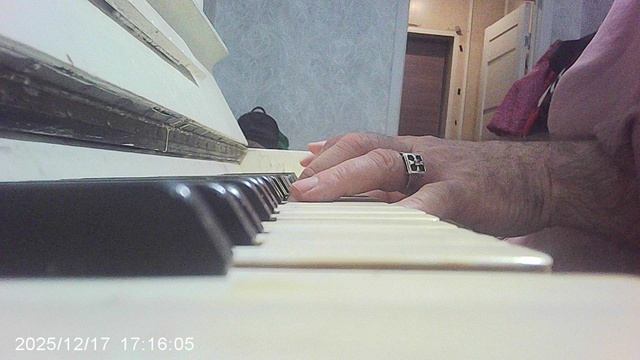 Пианино: "цыганочка"