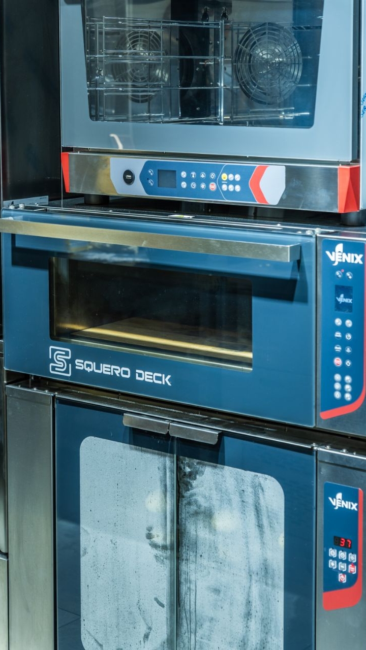 Подовая печь Squero Deck от бренда VENIX