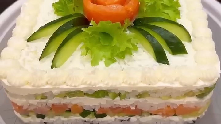 Суши-торт...🥗🍣🌲😋 Рецепт ⤵️