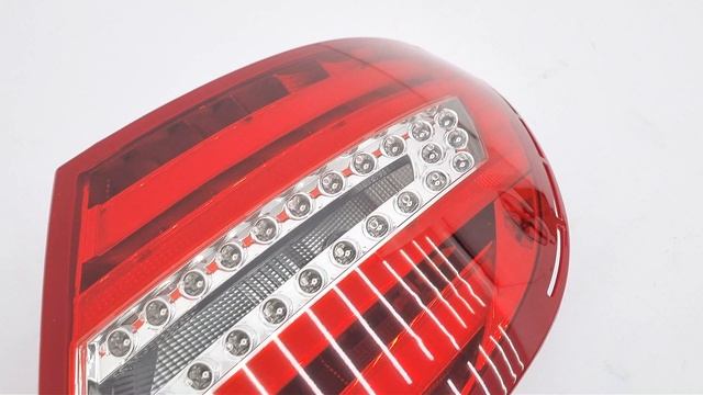 Задние фонари Mercedes С-class w204 рестайлинг