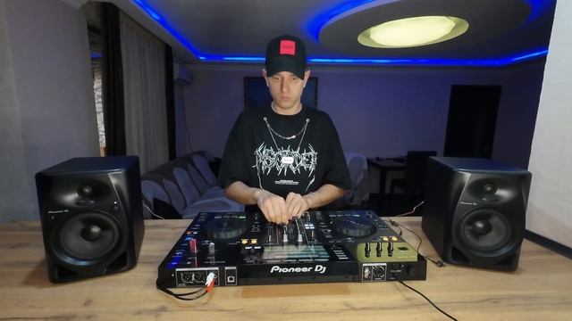 Dmitry Glushkov - New Volume 005