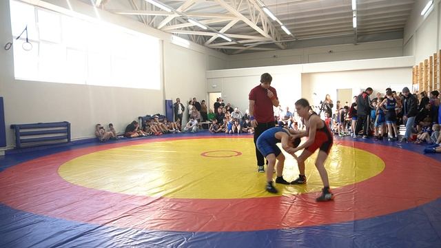 ГРБ. 2014-2015 г.р. Вес 41 кг. За 3 место Чеченко Юрий (Новопокровская)-Григорян Самвел (Армавир)