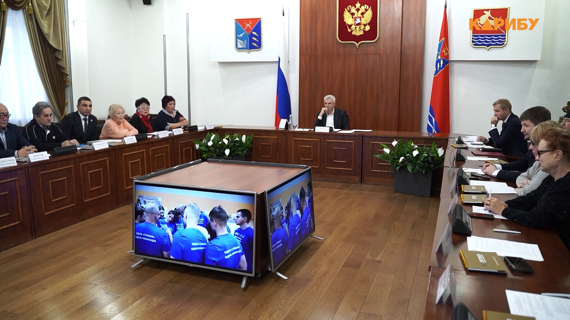 Сила в единстве народов: в правительстве Магаданской области обсудили межнациональную политику