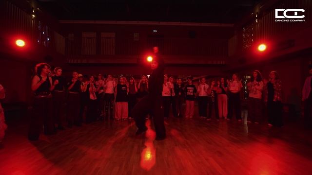 [K-POP МАСТЕР-КЛАСС] WayV – Give Me That, педагог Даниил Ханабатов (KPOP HALLOWEEN)