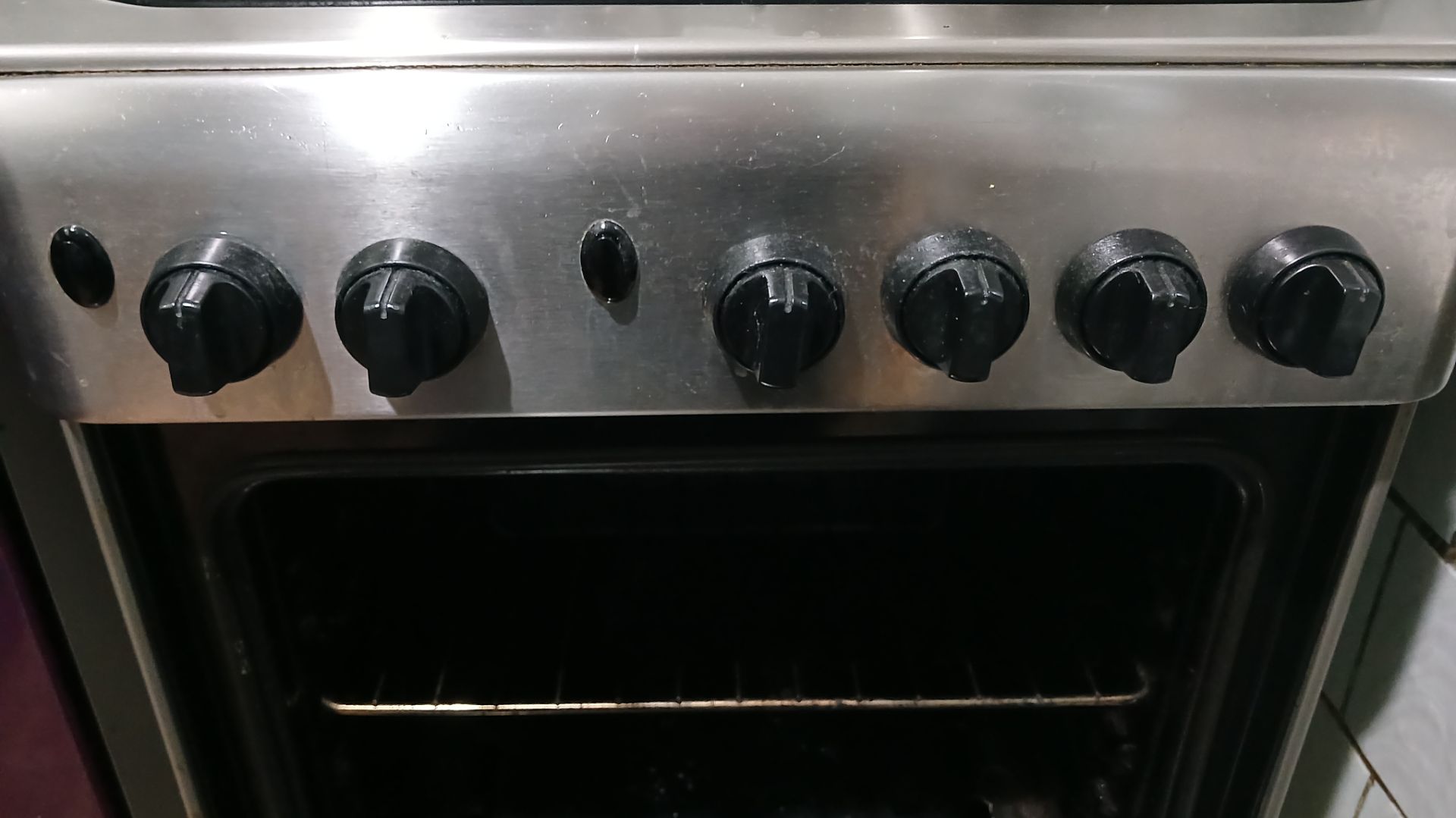 Как легко и быстро почистить ручки у плиты от жира