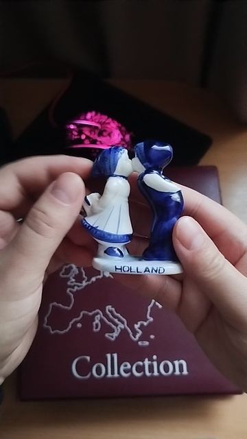 Поцелуйчик!