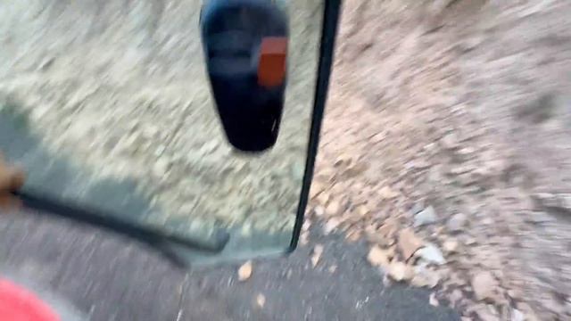 50-летний бульдозер и другая техника, которая построила( Лесная жизнь в Америке.