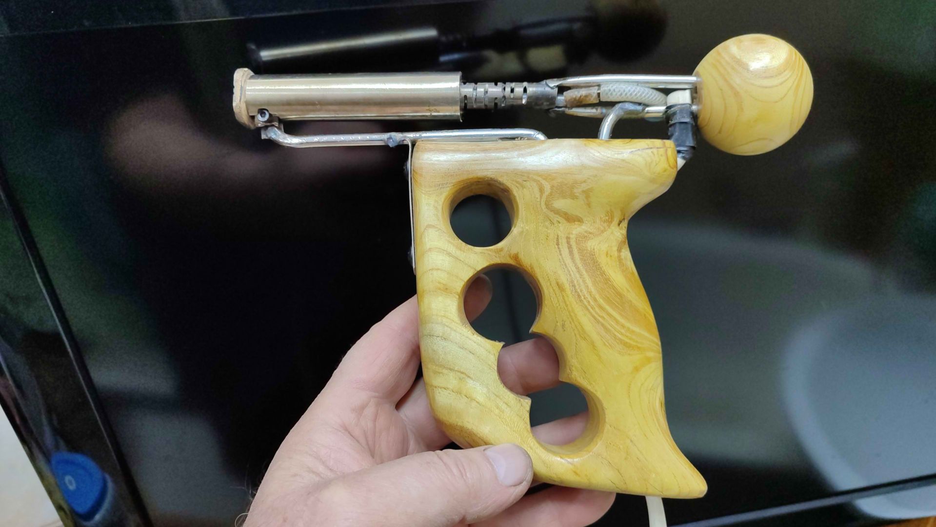 Термоклеймо с электроподогревом своими руками.