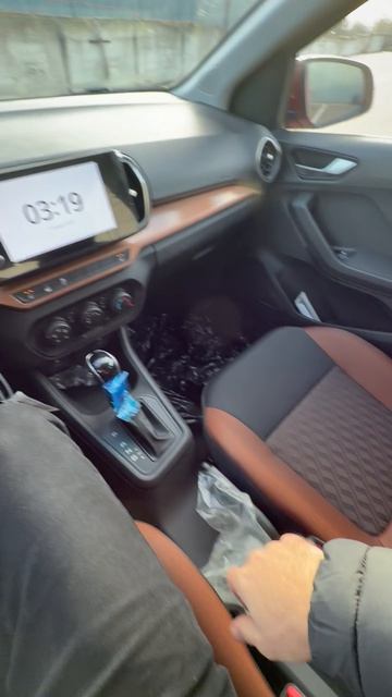 2025 LADA ISKRA SW Cross