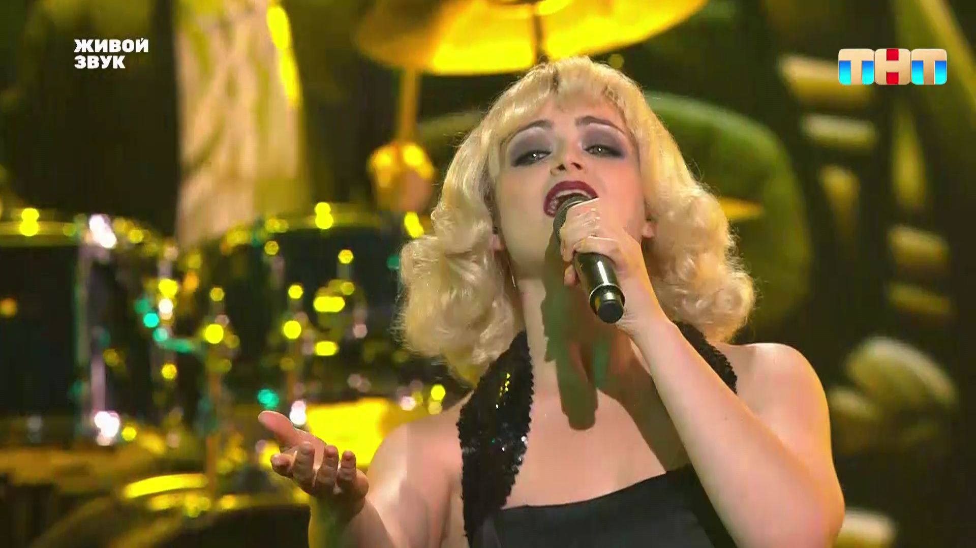 Перевоплощение в Татьяну Буланову — «Скажи мне правду, атаман» | ЯРЧЕ ЗВЁЗД