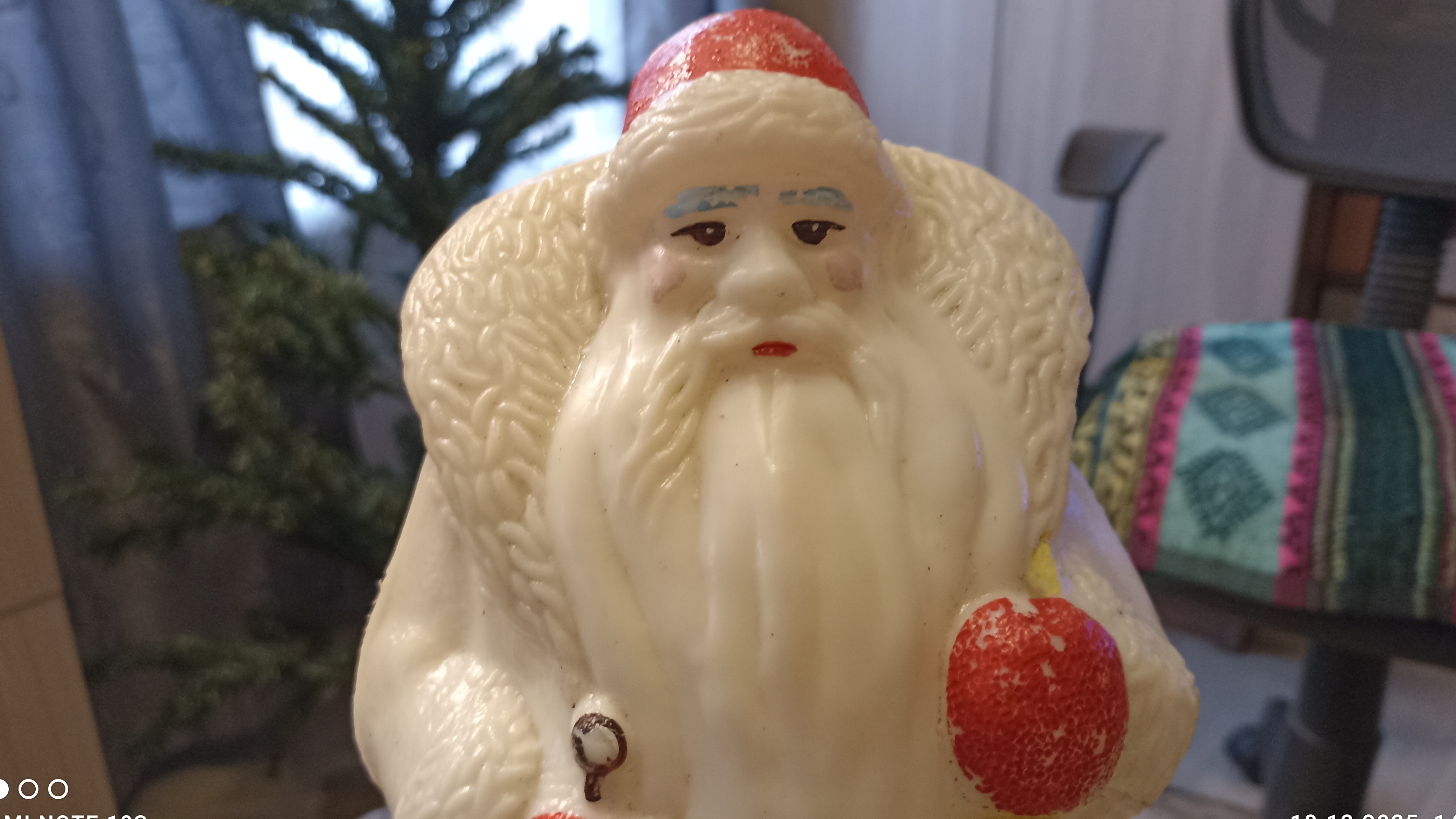 Добрый дедушка Мороз уже спешит к нам!