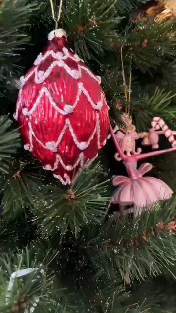 Предновогоднего вам настроения в ленту 🌲 Дом украшен, мы готовы! А вы?