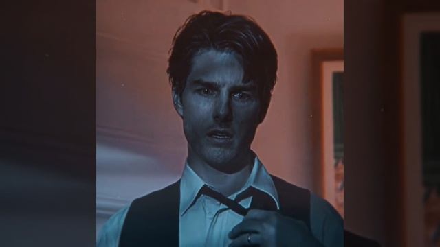 Эдит С широко закрытыми глазами