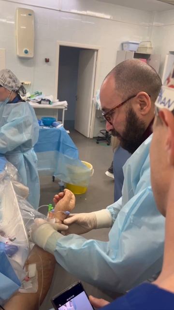 Цивильное стентирование артерий сердца измерением физиологии сердца и цивильным гемостазом Ньюмен