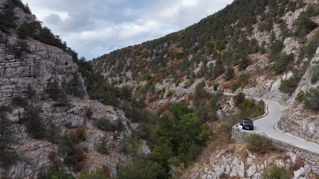 Облака Ильяс-Кая и каньон Узунджа.