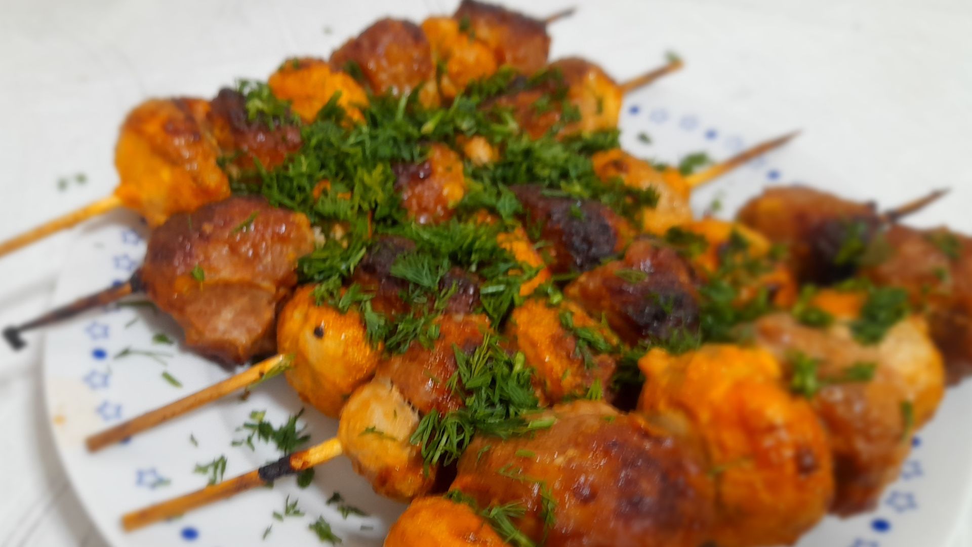 Мини шашлычки в аэрогриле