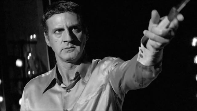 Марианна Эвелин Габриэль Фейтфулл -  к/ф  "Девушка на мосту", 1999 год.