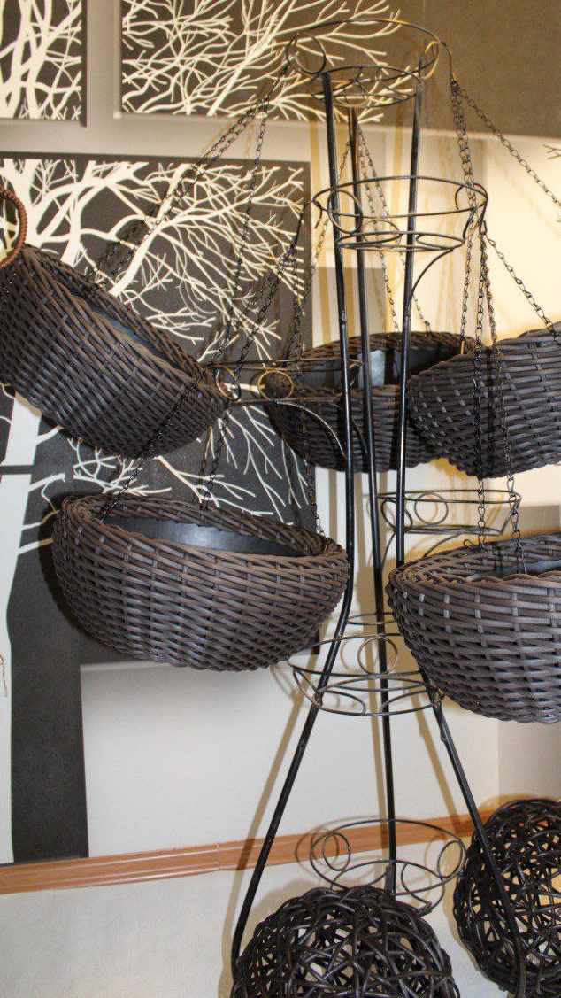 5 стильных подвесных кашпо в благородном венге