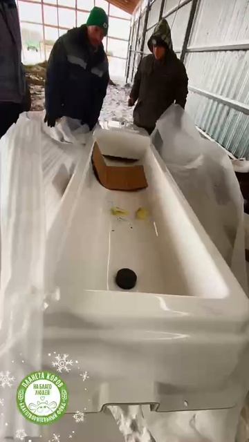 Новогодняя магия начинает окутывать нас, первые подарки уже прибывают!