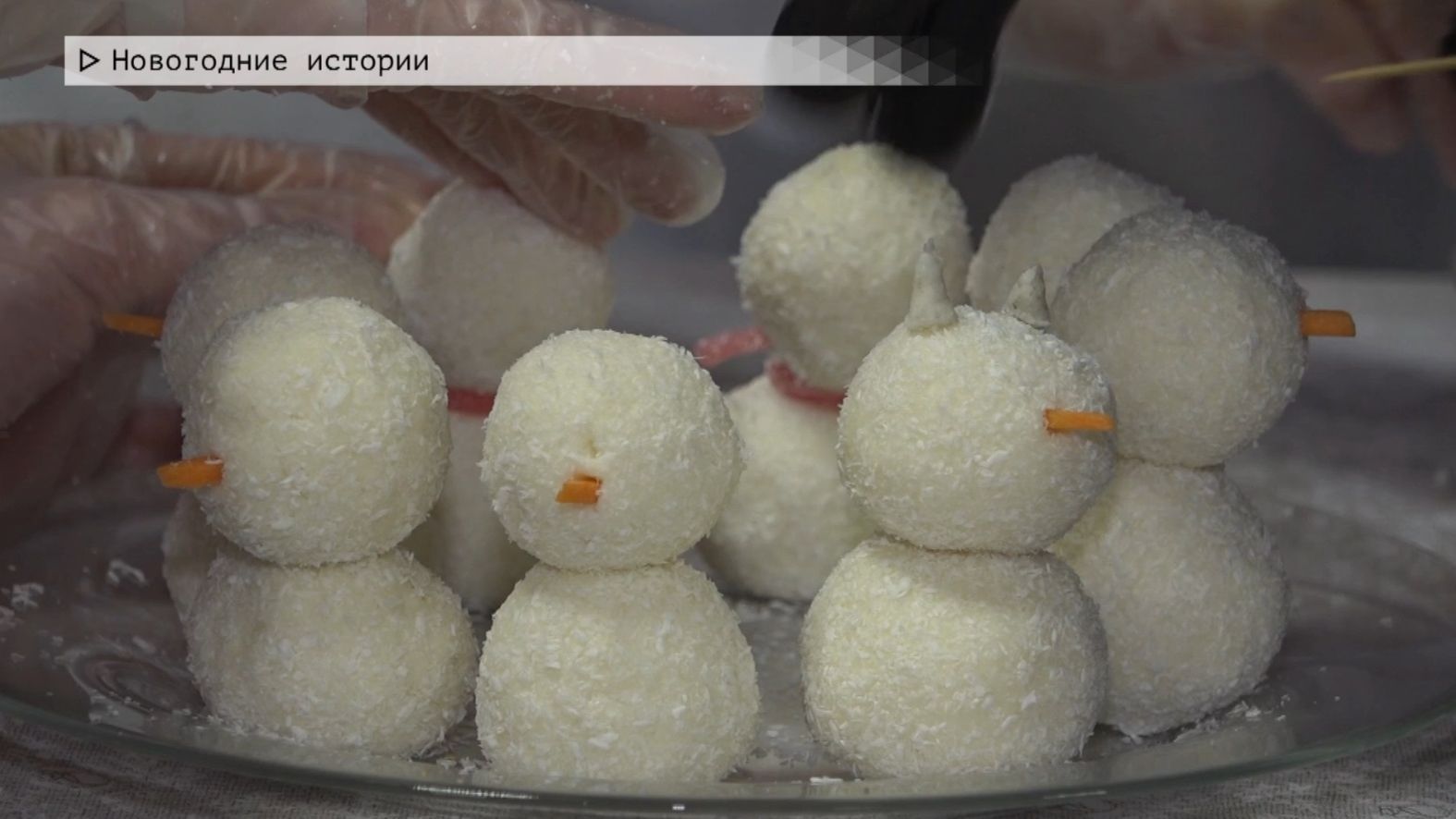 Время местное. Эфир: 22 -12-2025 - Новогодние истории