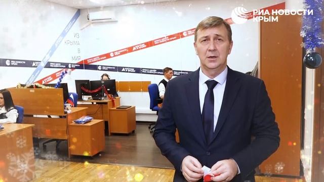 "Набор для творчества и поход в кино" – мечта еще одного мальчика из Крыма исполнится!