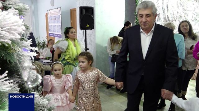 ДЕПУТАТСКАЯ ЕЛКА