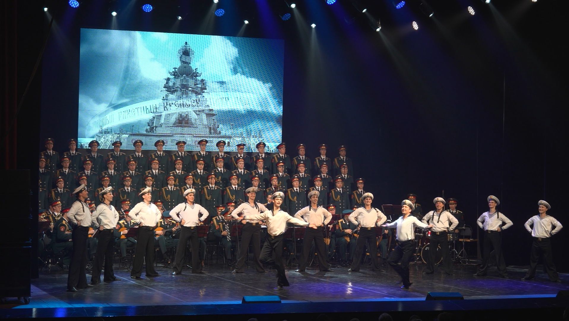 В Севастополе прошел  концерт Ансамбля песни и пляски российской армии имени А.В. Александрова