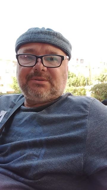 Заказал рыбу в рыбном ресторане, жду