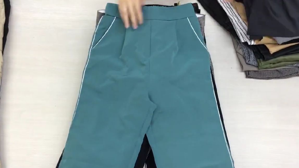 ж263. Брюки, легинсы женские