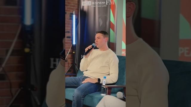 Новогодний бизнес стендап. Как это было на самом деле. 4 выпуск