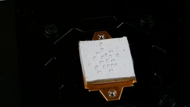 AOURUS RX580 vs GIGABYTE RX480