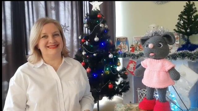 Читаем вместе с Мышкой Нюшей. Новый год похож на сказку