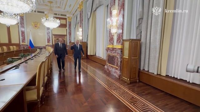 Далее у Президента – встреча с членами Правительства, посвященная итогам работы кабмина в 2025 году