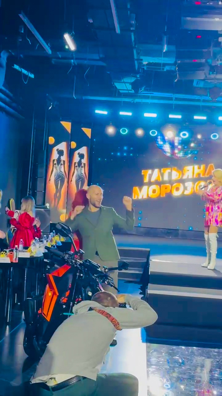 Новогоднее  мероприятие модный показ "Аллея моды"  The Stage Яровит Холл Якиманка Москва