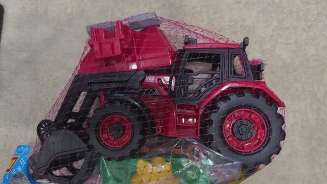 Синий трактор едет к нам и красный трактор мультики для детей