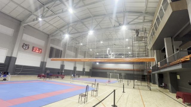 Система деления зала с электроприводом в Спортивном комплексе «Зауралец»