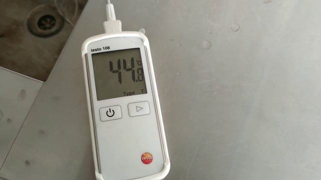 Солнечная электростанция. Нагрев воды от Солнечных панелей на подсобном хозяйстве